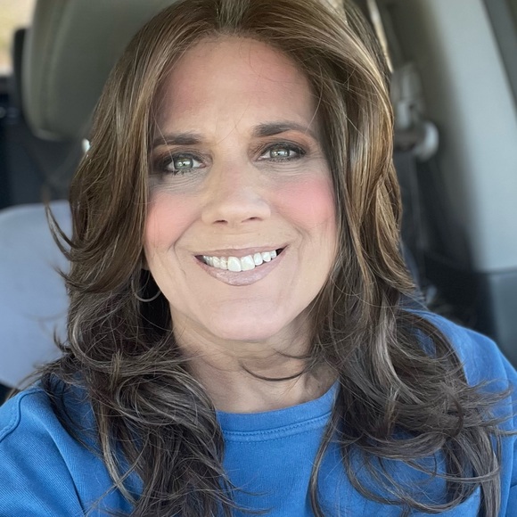 Belle Tress | Hair | Belle Tress Brooklyn Color Coolest Ash Brown Nwts ...